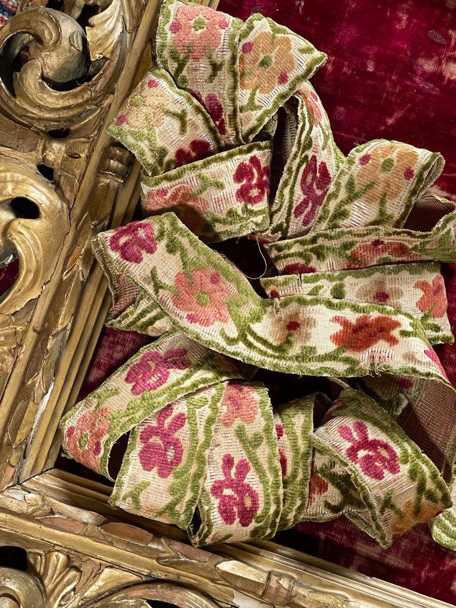 18th Century Genoa Silk Velvet Braid 427cm – Decor Antiquaire